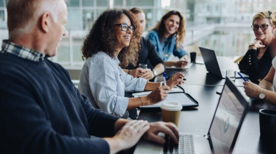 Job shadowing at work - How can it benefit your organization? - Workable